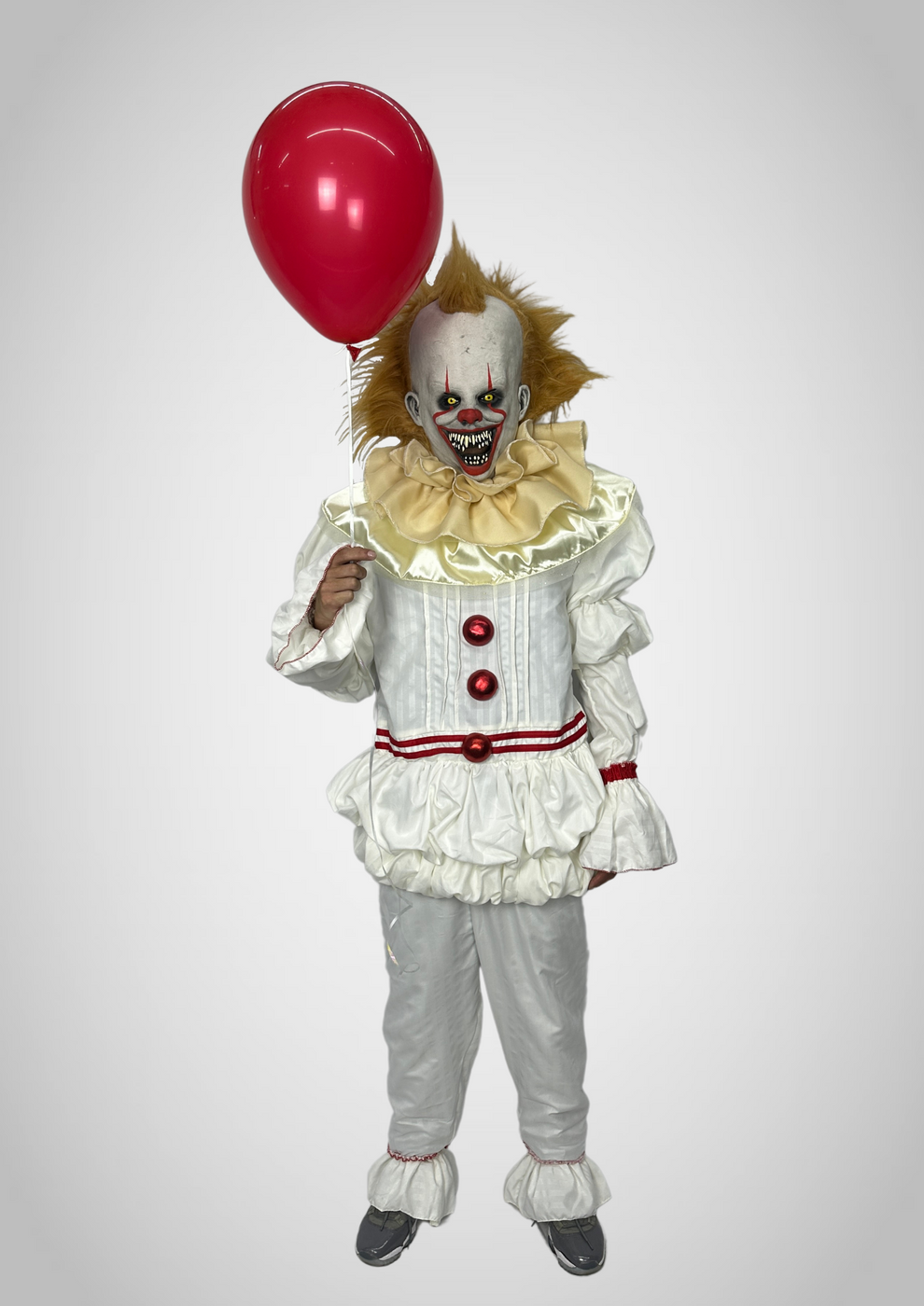 Traje Pennywise IT (Sin máscara) – Todo Accesorios Colombia